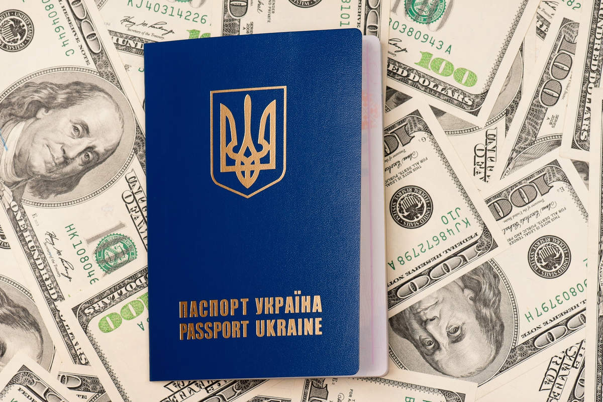 A Rain Of Dollars On Ukraine Arena Kiev A Rain Of Dollars On Ukraine Arena Kiev
